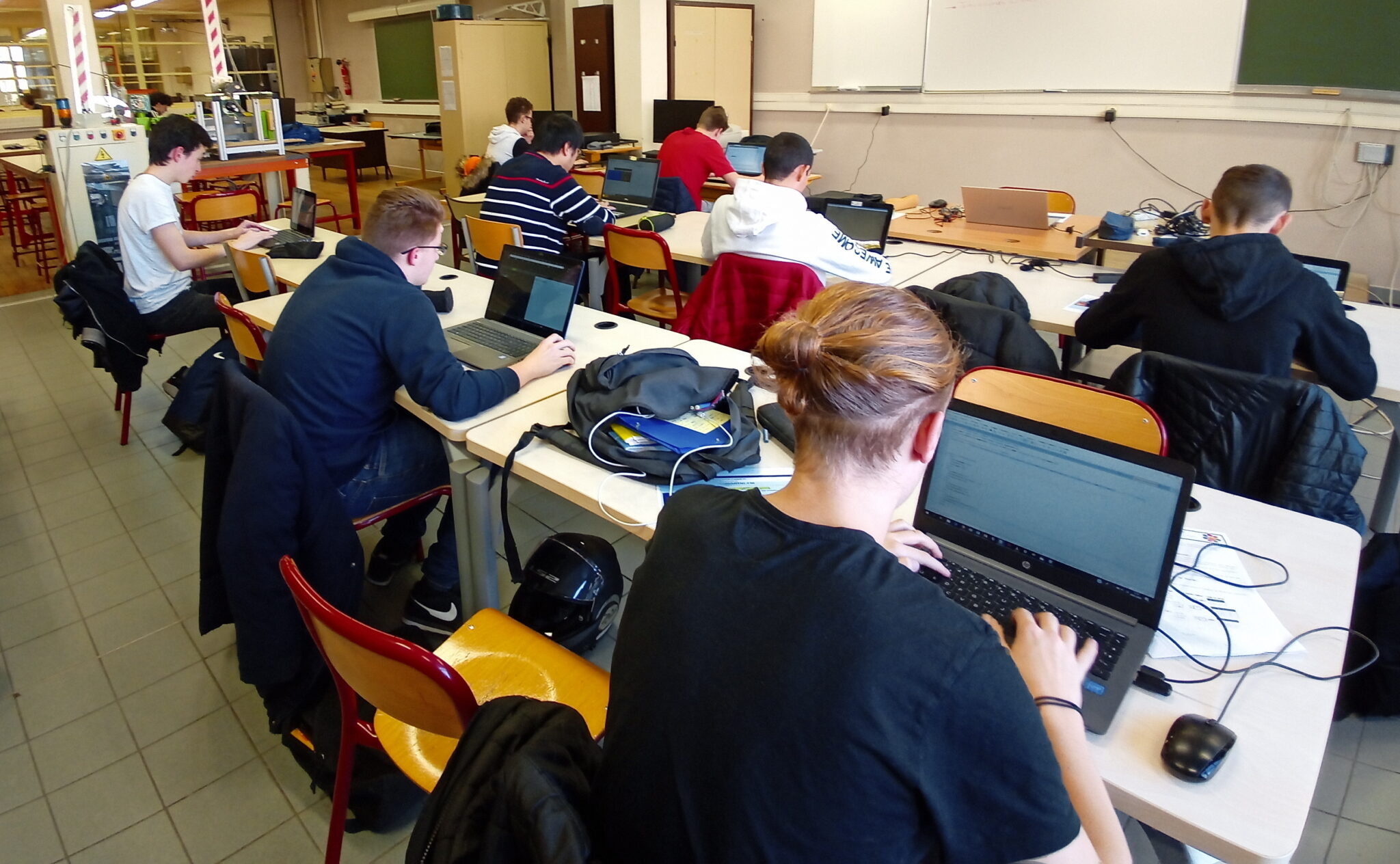 Devenir professeur d’informatique au Lycée ? C’est possible ! | Licence ...